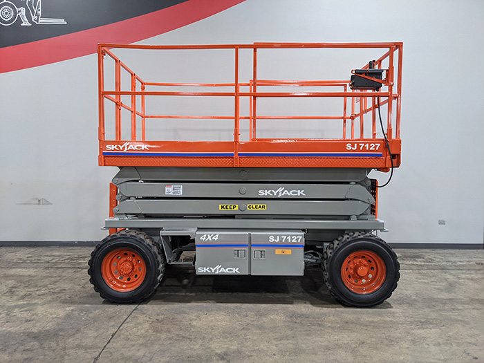 Купить Лифт 2007 SKYJACK SJ7127 PNEUMATIC SCISSOR LIFT 4X4 DUAL FUEL ...