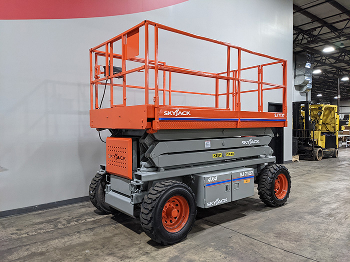 Купить Лифт 2007 SKYJACK SJ7127 PNEUMATIC SCISSOR LIFT 4X4 DUAL FUEL ...