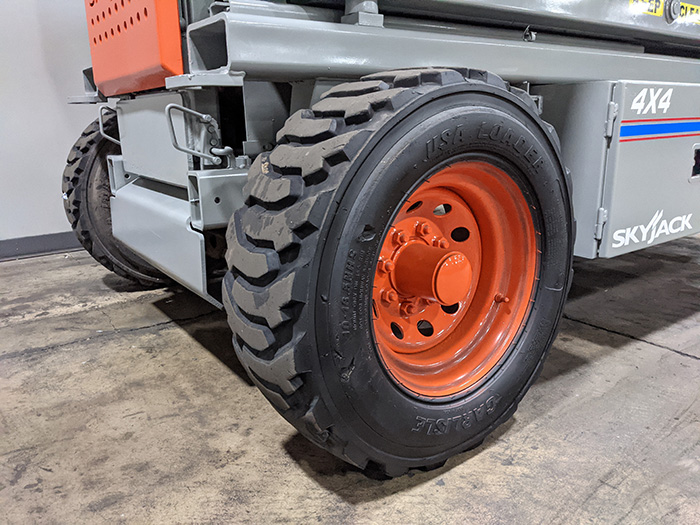Купить Лифт 2007 SKYJACK SJ7127 PNEUMATIC SCISSOR LIFT 4X4 DUAL FUEL ...